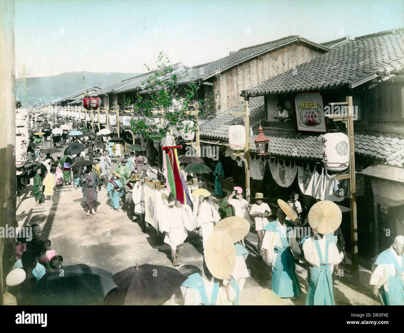 Street scene, Japan Stock Photo - Alamy