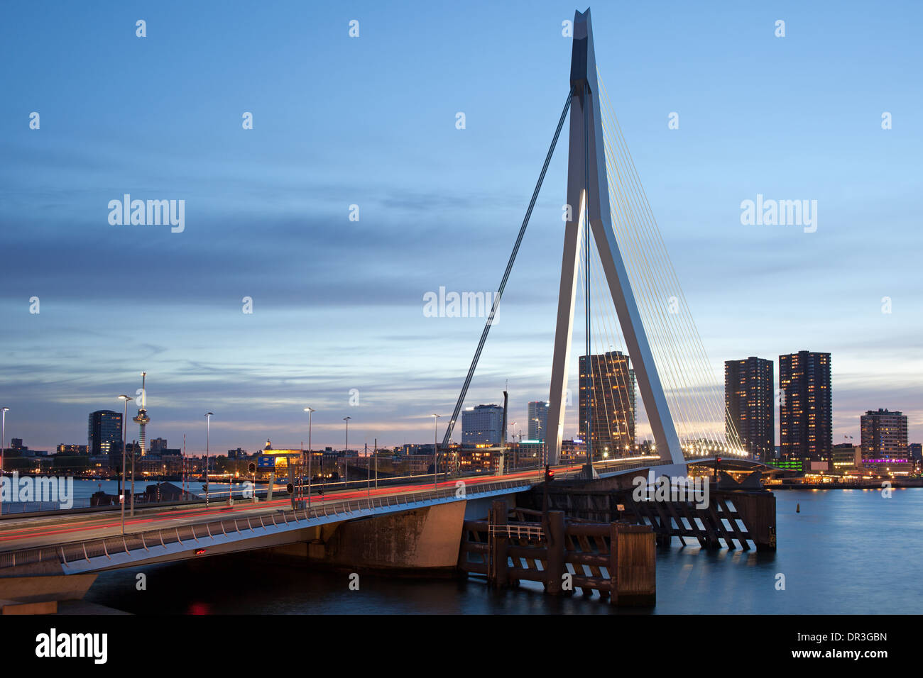 Erasmusbrug rotterdam bridge hi-res stock photography and images - Alamy