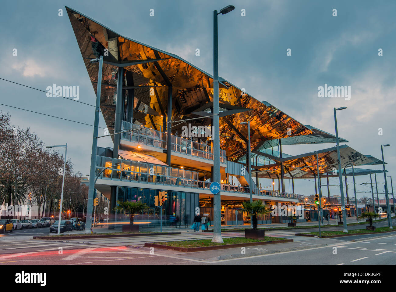 New encants market hi-res stock photography and images - Alamy