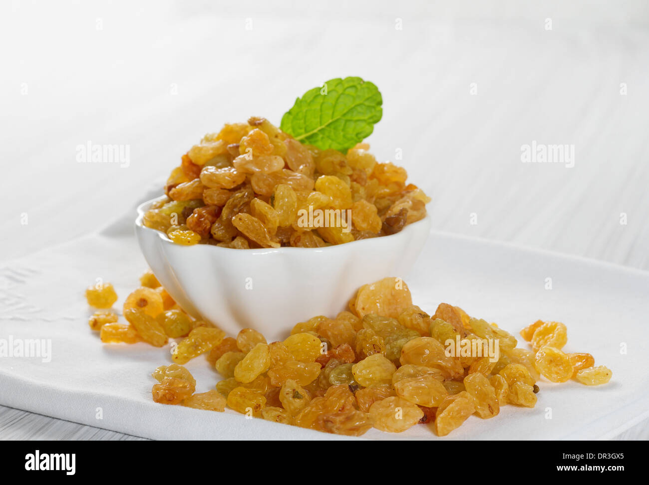 White raisins hi-res stock photography and images - Alamy