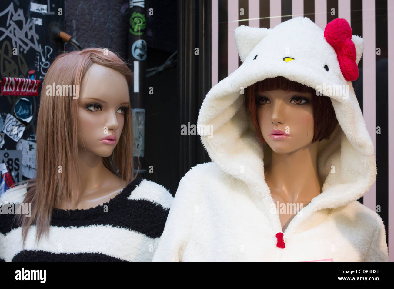 Cute / Kawaii Japanese Fashion on Takeshita Street, Harajuku, Tokyo ...