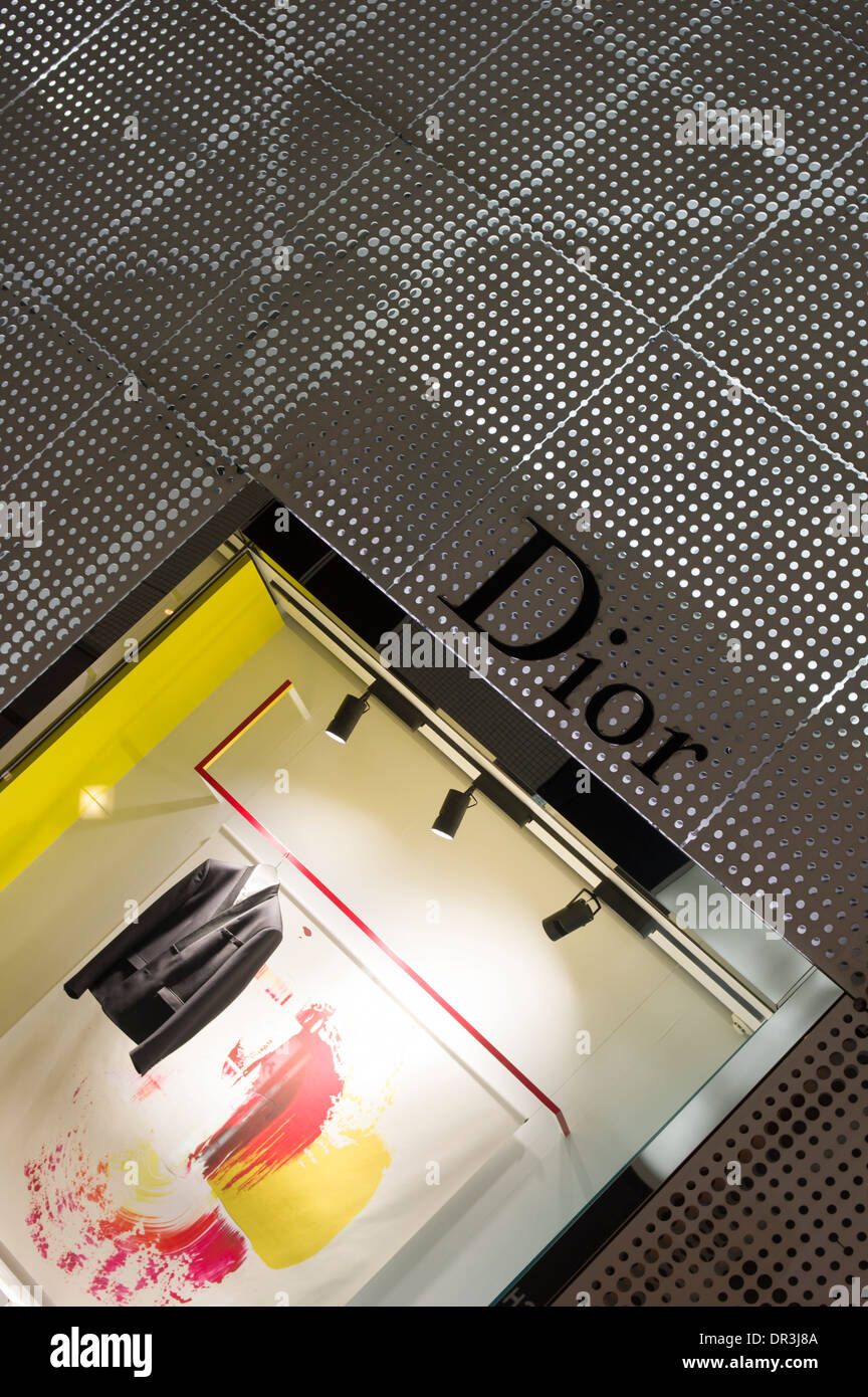 Christian dior shop front hi-res stock photography and images - Alamy