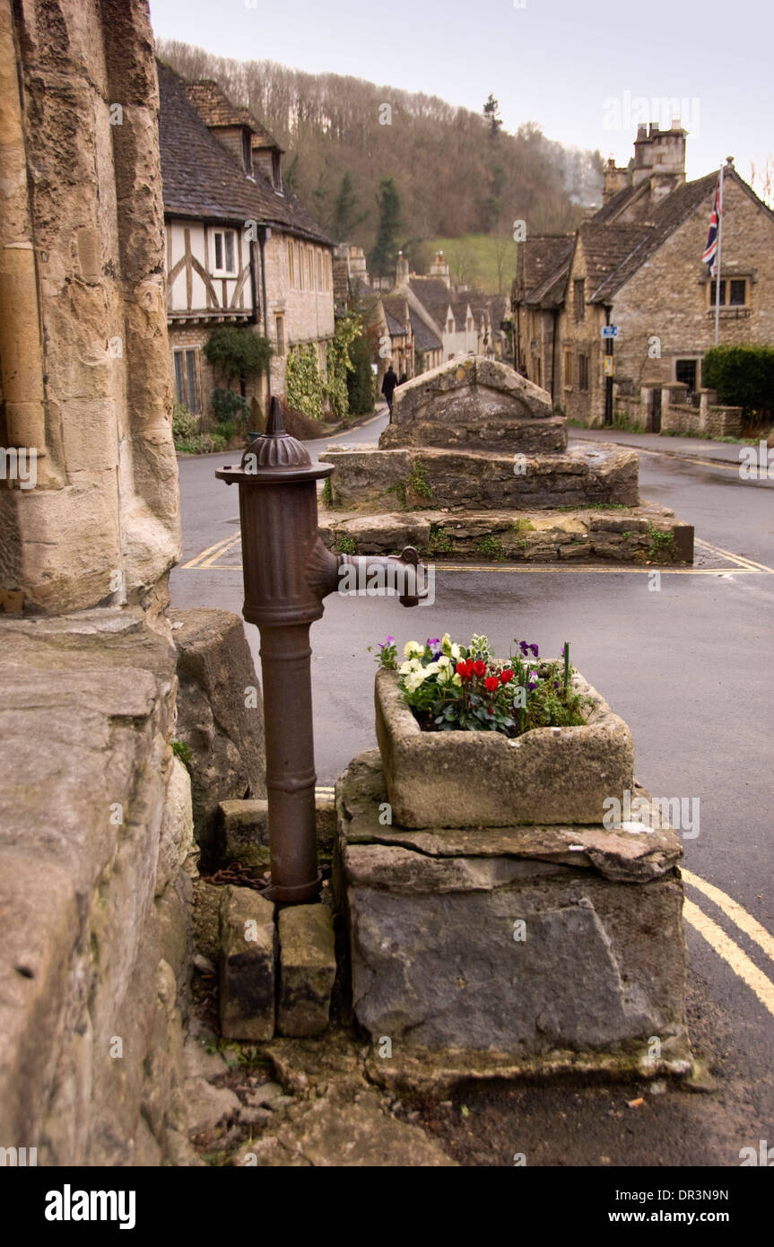 Castle coombe doolittle hi-res stock photography and images - Alamy