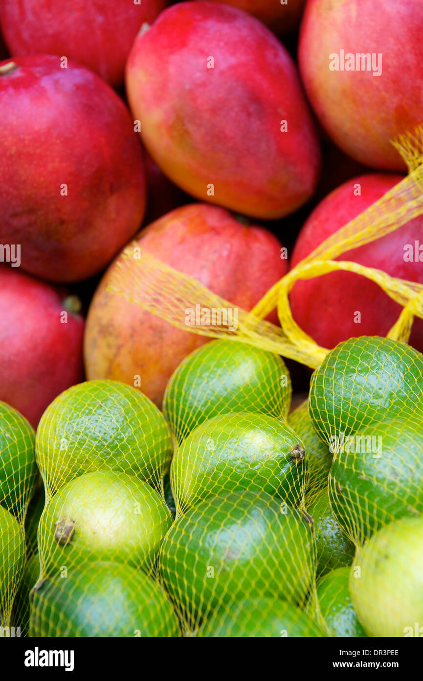 Rio de janeiro fruit stands hi-res stock photography and images - Alamy