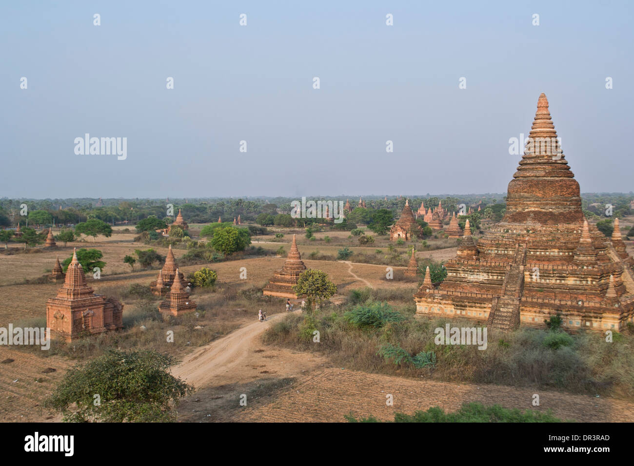 Bagan ruin hi-res stock photography and images - Alamy