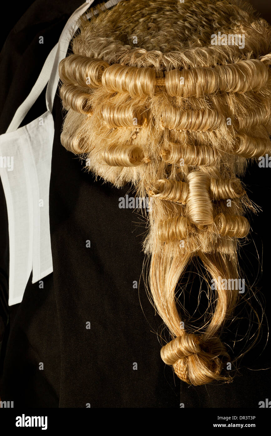 Barristers wig hi-res stock photography and images - Alamy