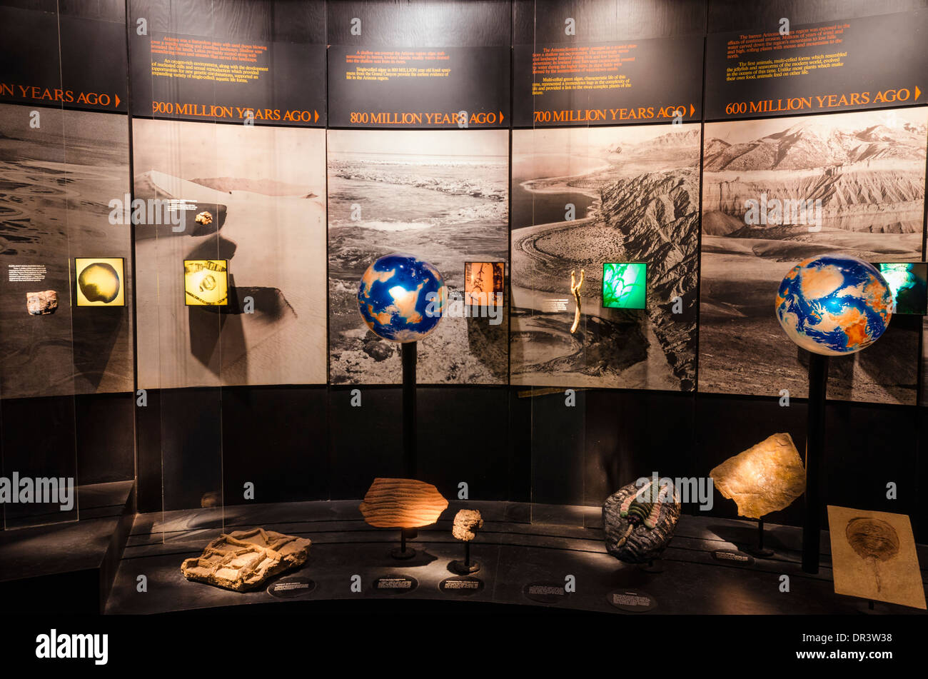 Interpretive display at the Arizona-Sonora Desert Museum, Tucson ...