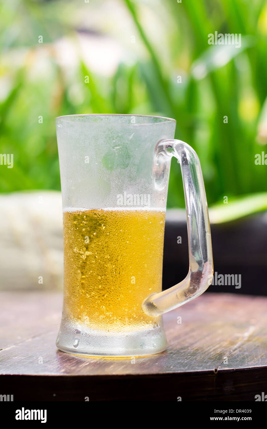 Outside the glass hi-res stock photography and images - Alamy