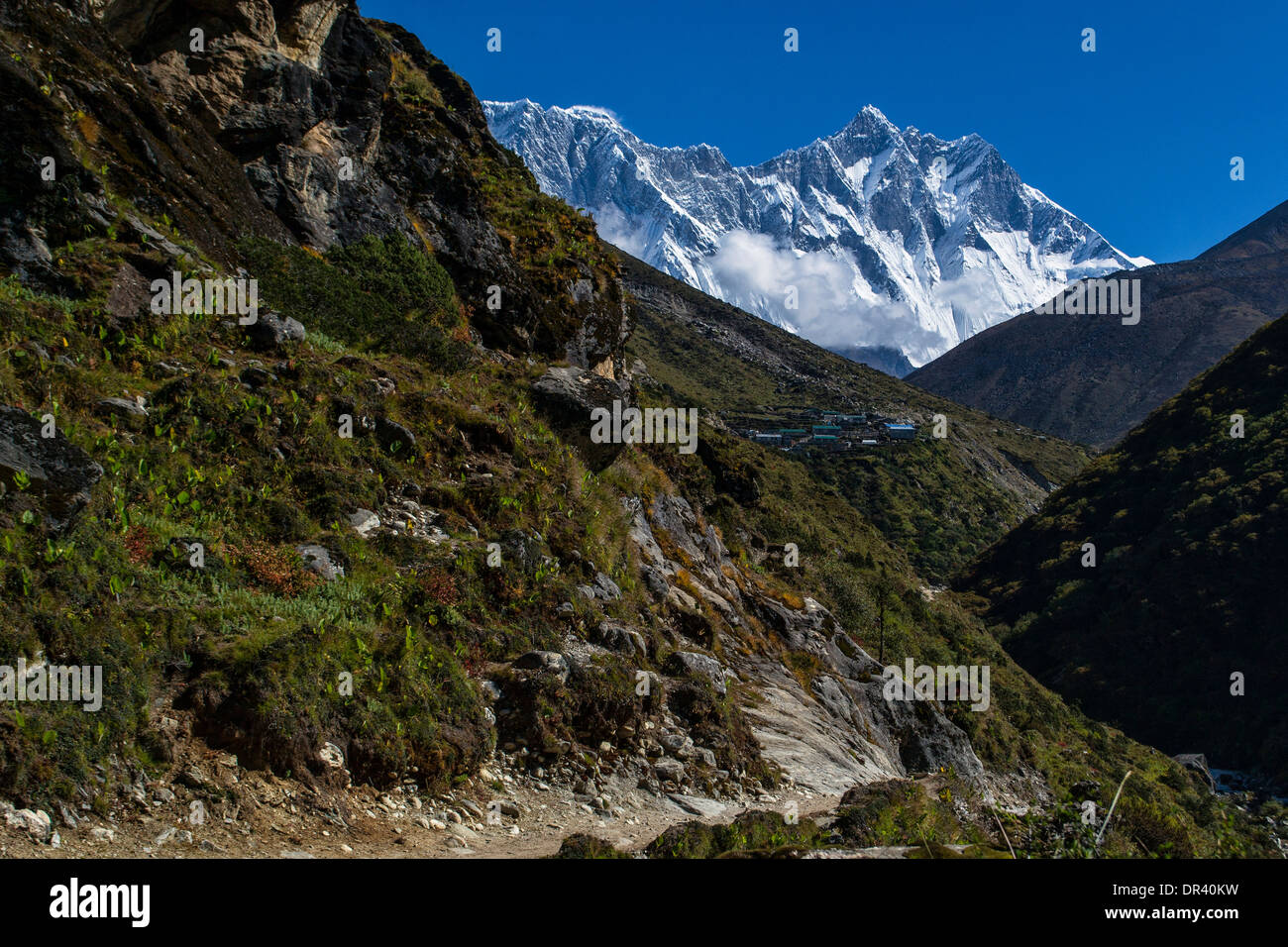 Everest hi-res stock photography and images - Alamy