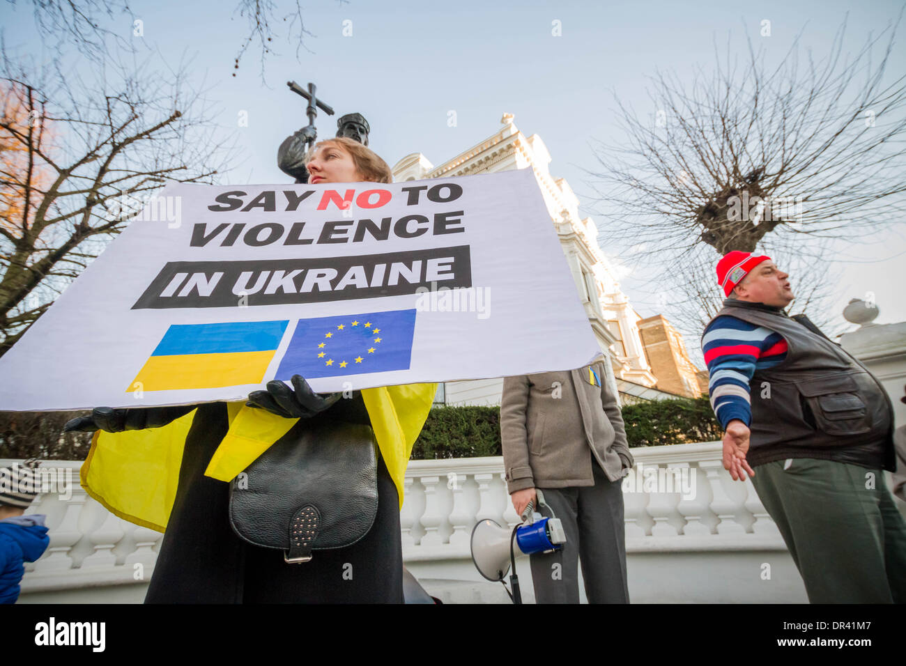 Ukrainian Euromaidan protest in Notting Hill, London Stock Photo - Alamy