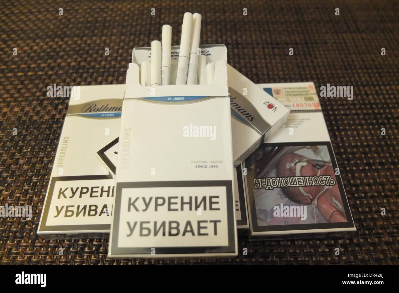 Rothmans cigarettes hi-res stock photography and images - Alamy