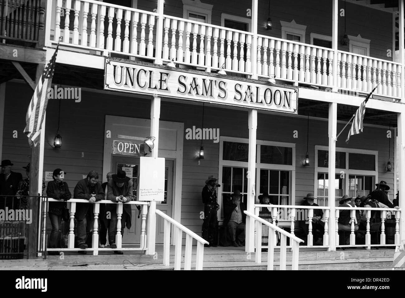 Western saloon Black and White Stock Photos & Images - Alamy