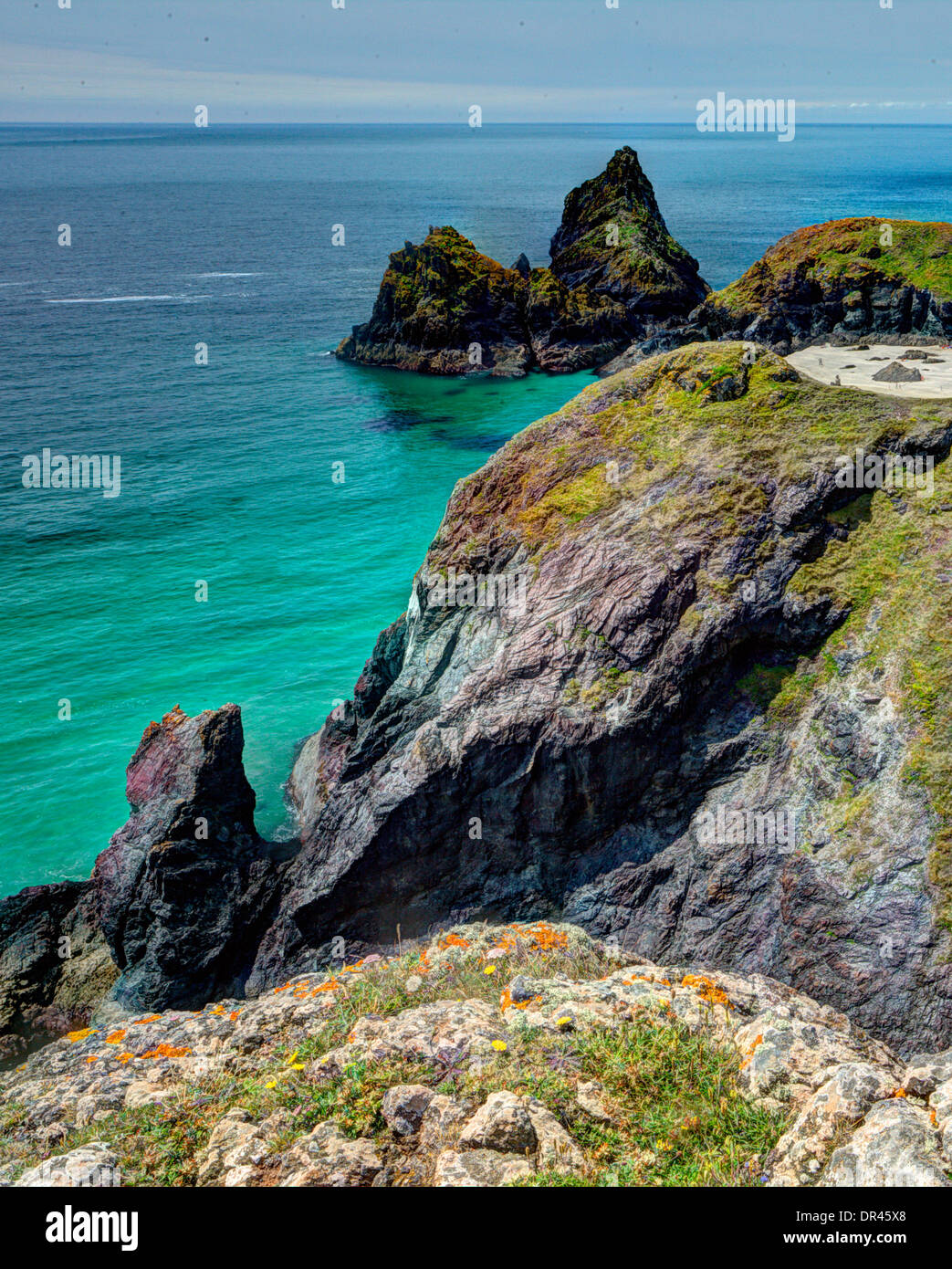 Kynance cove cornwall hi-res stock photography and images - Alamy