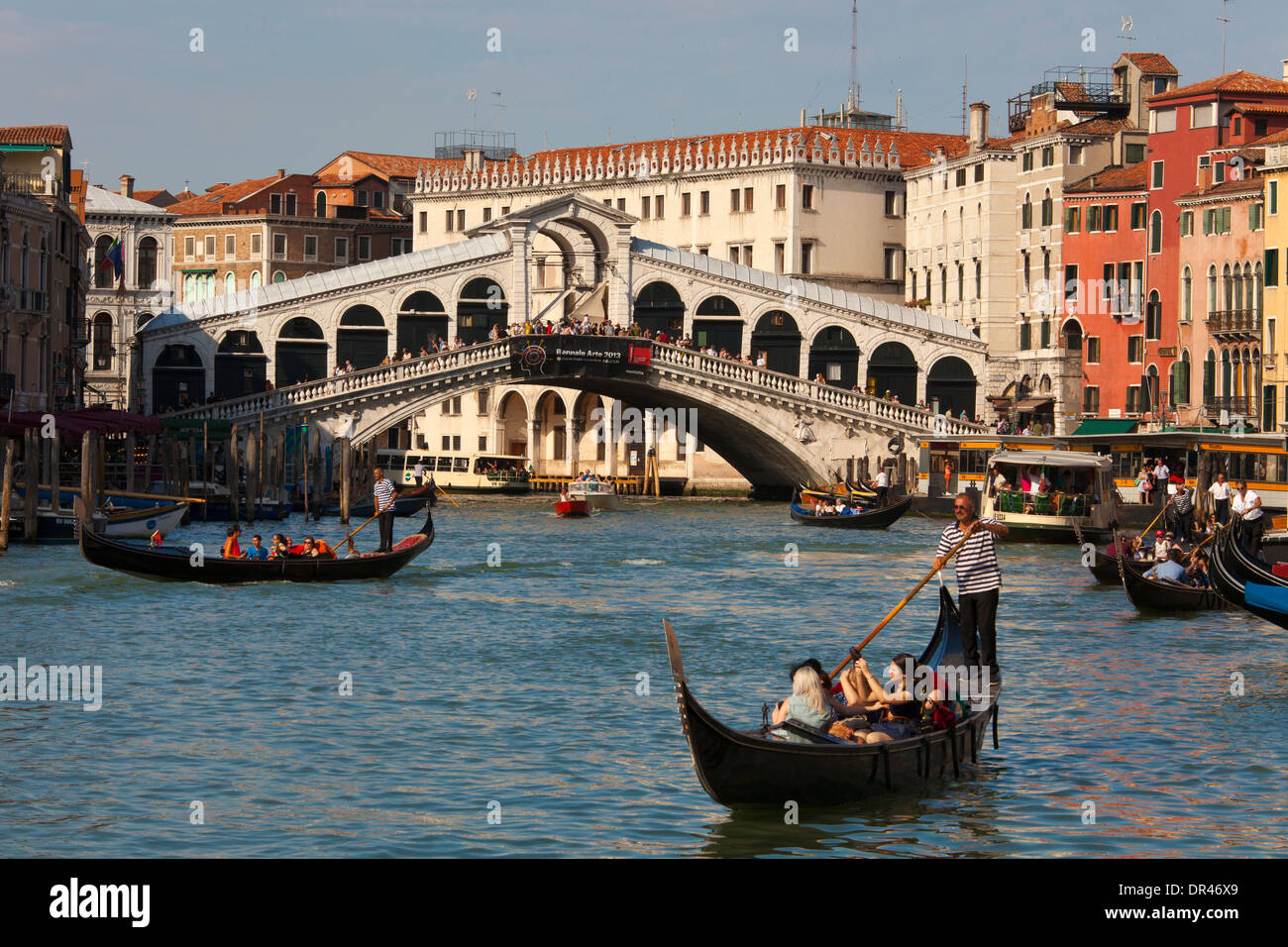 Pont du grand canal du rialto hi-res stock photography and images - Alamy
