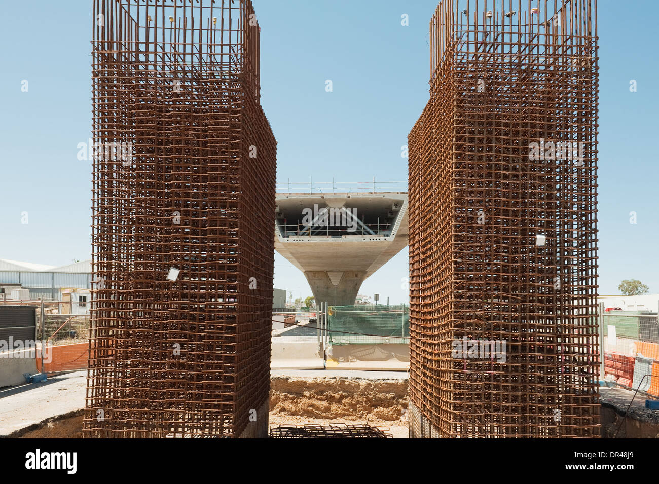 Viaduct reconstruction hi-res stock photography and images - Alamy