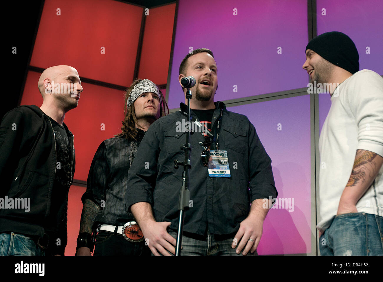 Mar 12, 2009 - Toronto, Ontario, Canada - Canadian rock band DEFAULT ...
