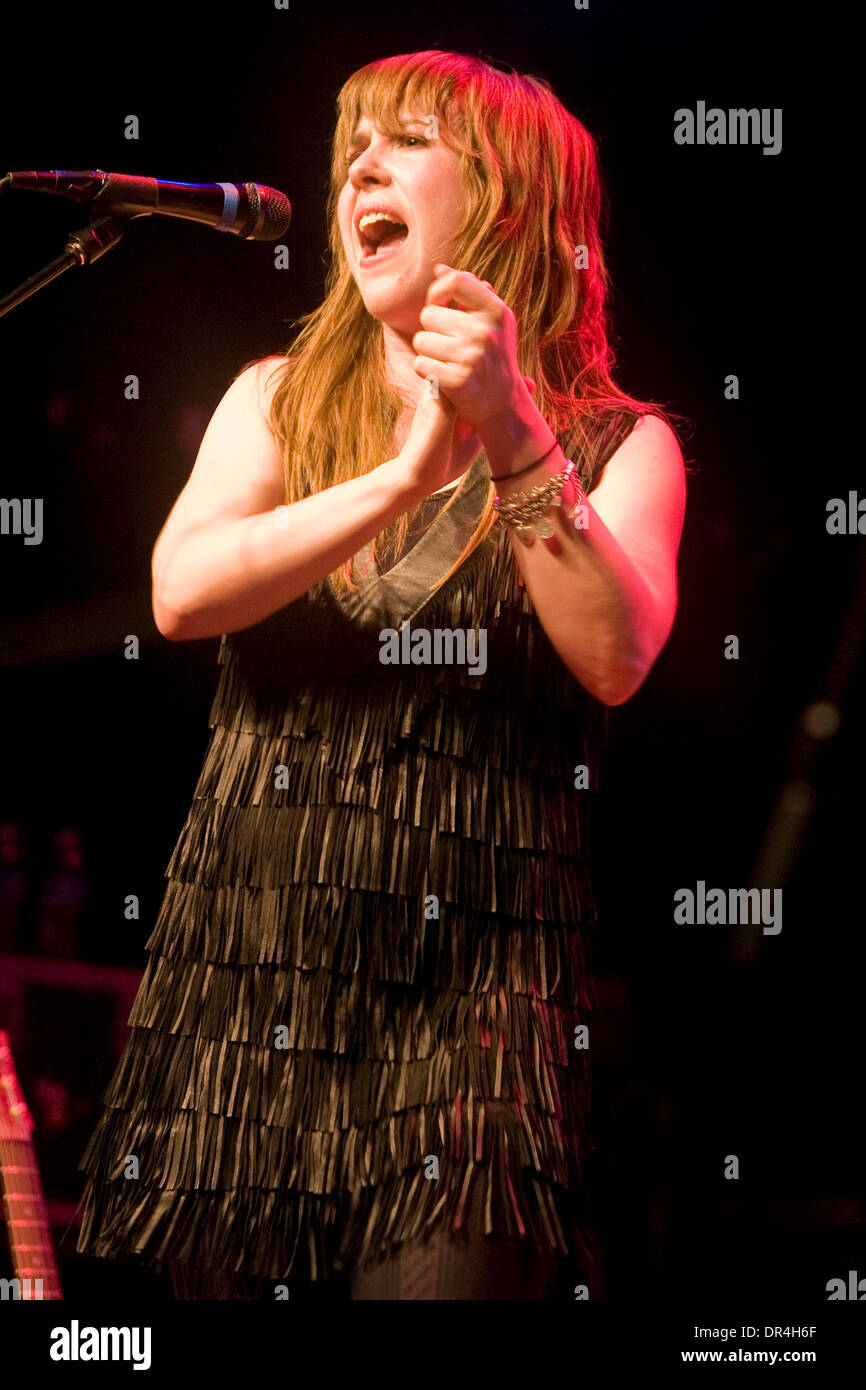 Serena ryder hi-res stock photography and images - Alamy