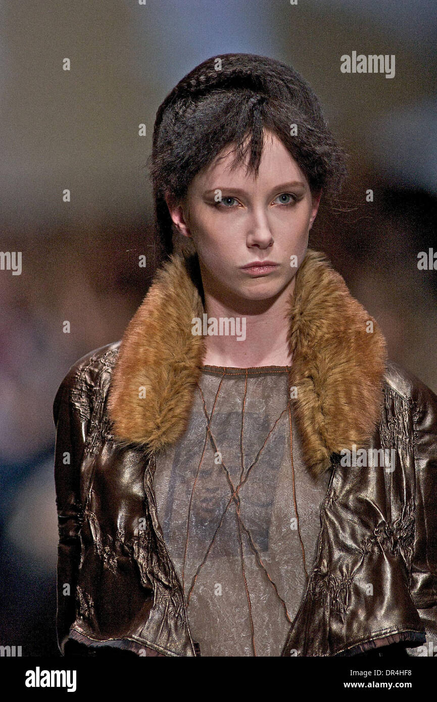Mar 17, 2009 - Toronto, Ontario, Canada - Models on the catwalk for the ...