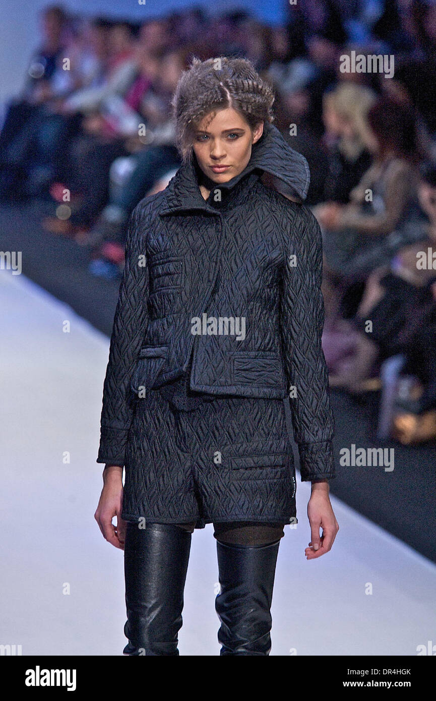 Mar 17, 2009 - Toronto, Ontario, Canada - Models on the catwalk for the ...