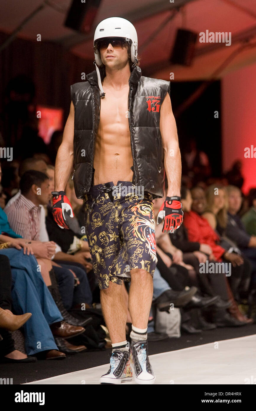 Mar 19, 2009 - Toronto, Ontario, Canada - A model on the runway for ED ...