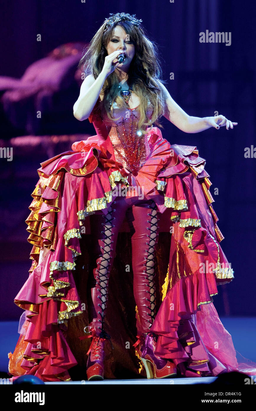 Sarah brightman 2008 hi-res stock photography and images - Alamy