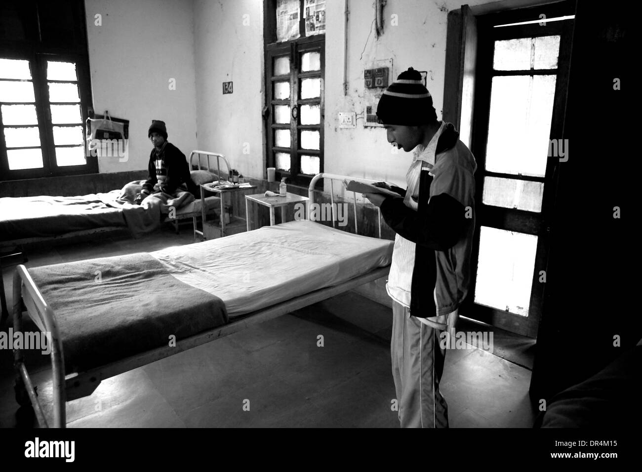 India hospital ward Black and White Stock Photos & Images - Alamy
