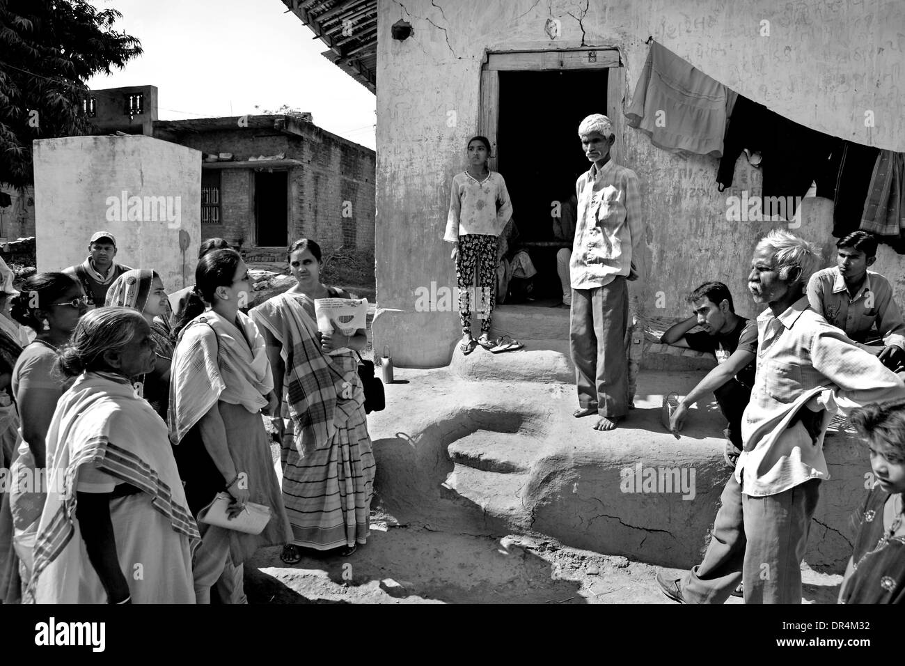 Jan 24, 2009 - India - TB health workers of the womens NGO SEWA who ...
