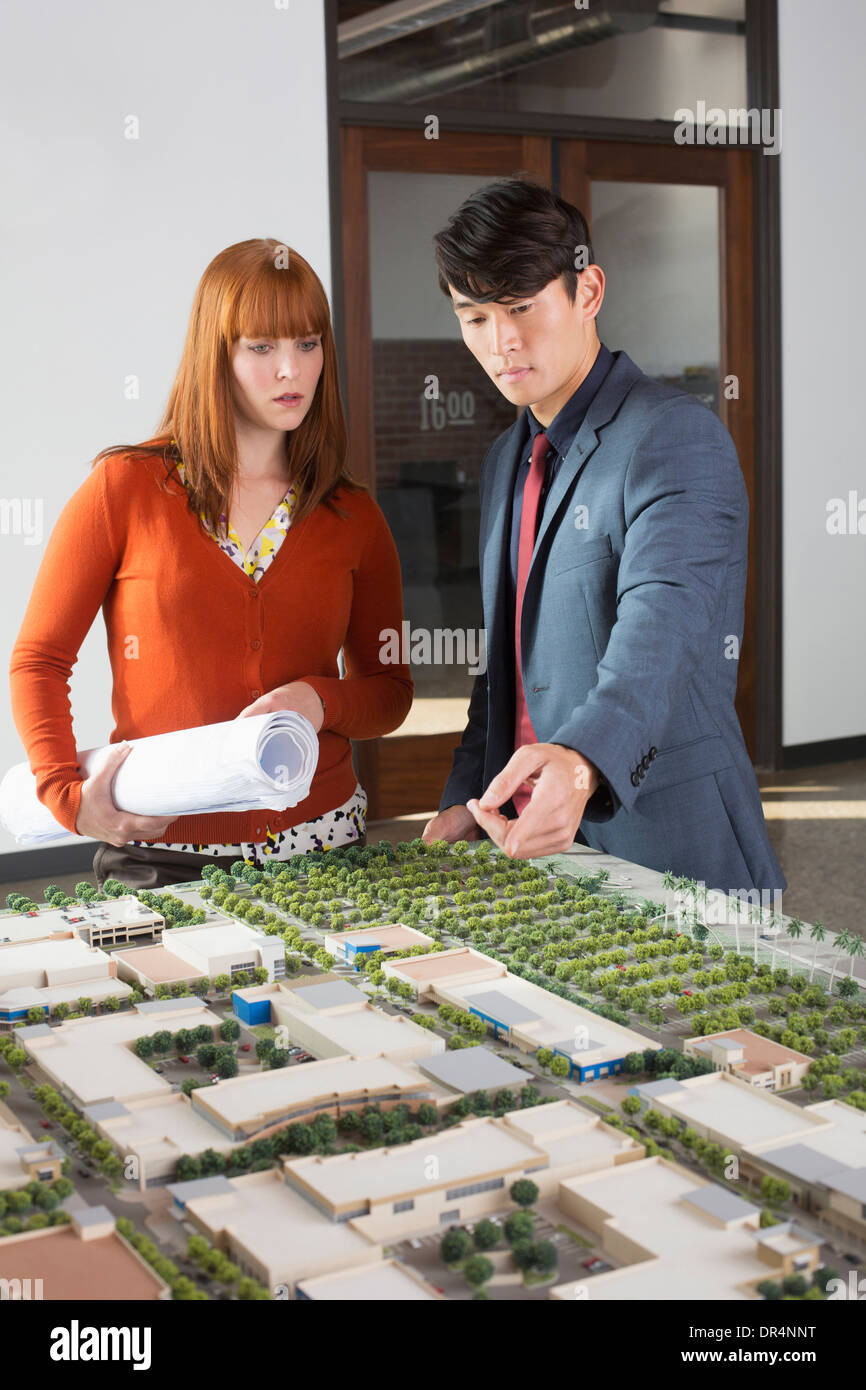 Scale people hi-res stock photography and images - Alamy