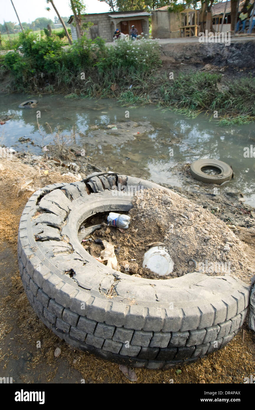 Apr 22, 2009 - Gonaives, Haiti - Pollution is a common sight across ...