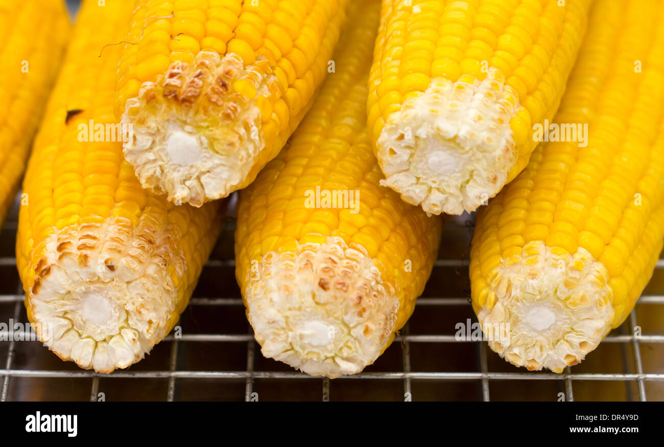 Roasted corn on the street hi-res stock photography and images - Alamy