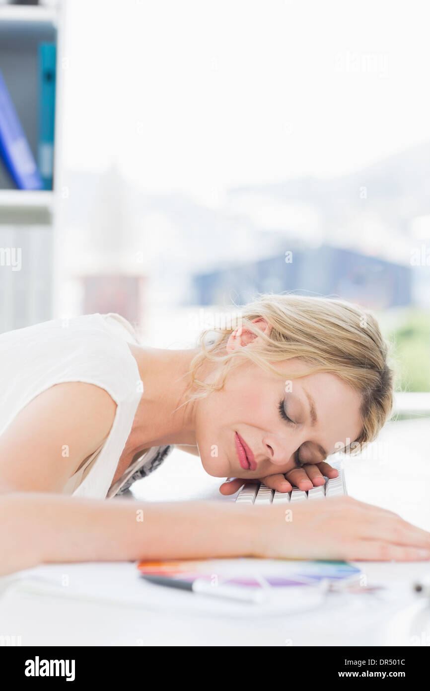 Female resting table hi-res stock photography and images - Alamy