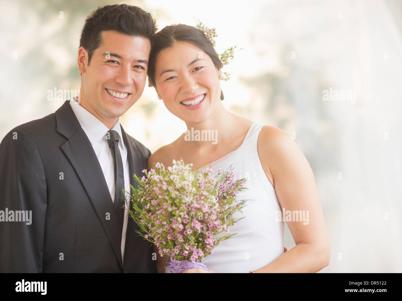 Japanese newlywed hi-res stock photography and images - Alamy
