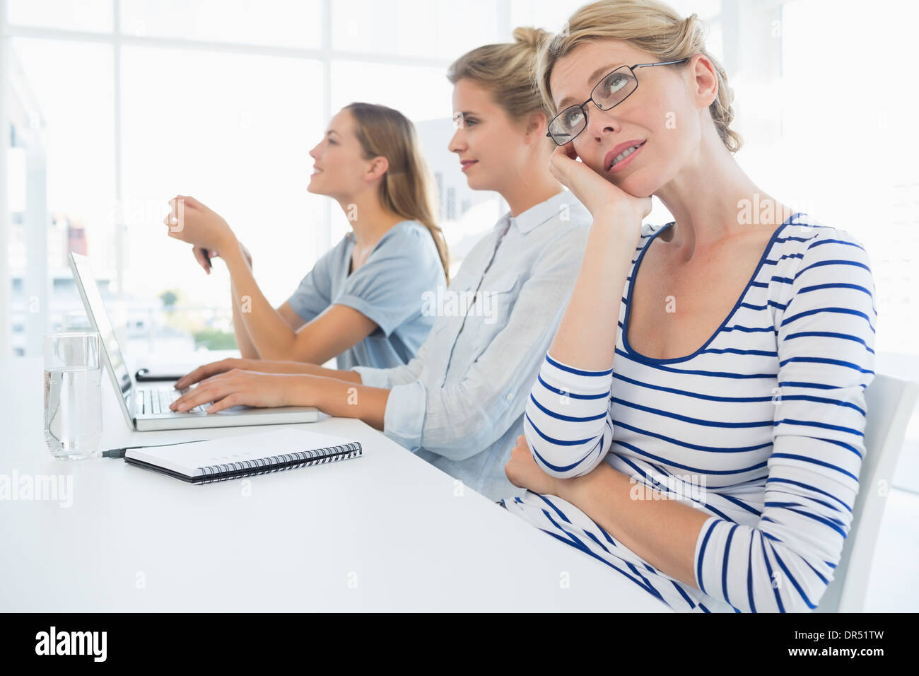 Office teamwork concentrated hi-res stock photography and images - Alamy