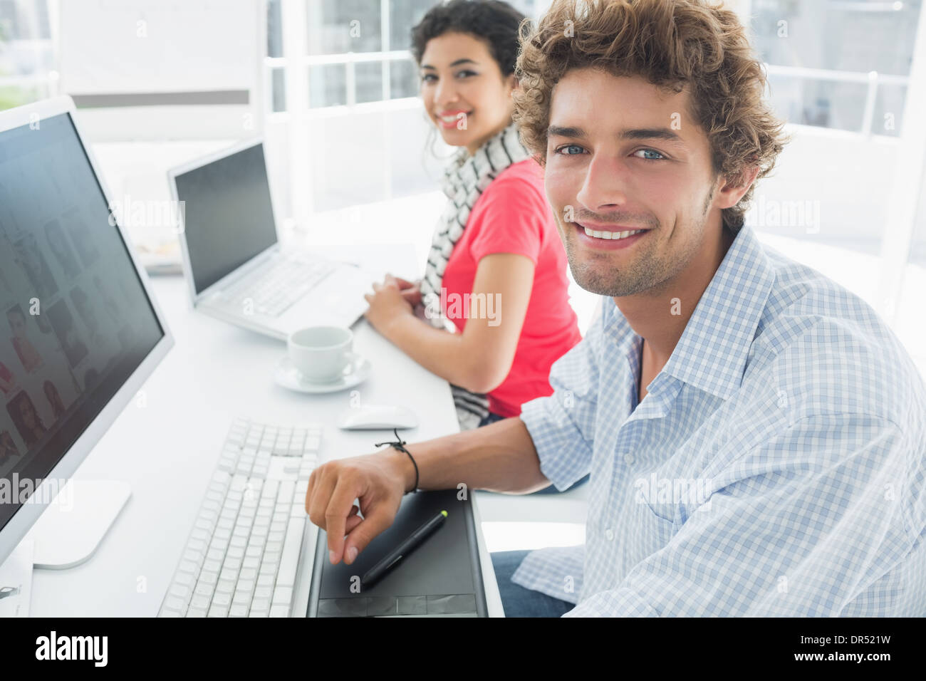 Office and computers hi-res stock photography and images - Alamy