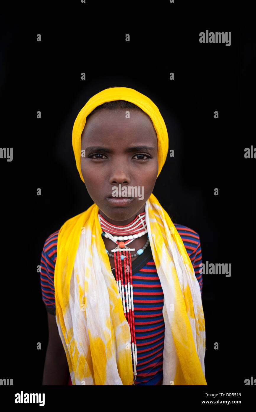 Ethiopian girls of the Afari tribe Stock Photo - Alamy
