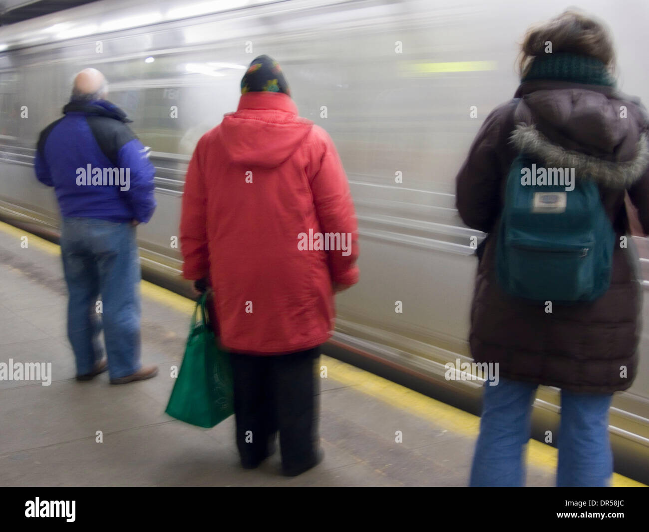Jan 06, 2009 - New York, New York, U.S. - Subway travel,New York, New ...