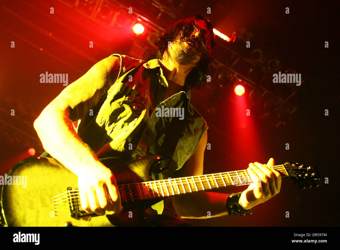 Jan 27, 2009 - San Jose, California, USA - Guitarist DAN DONEGAN ...