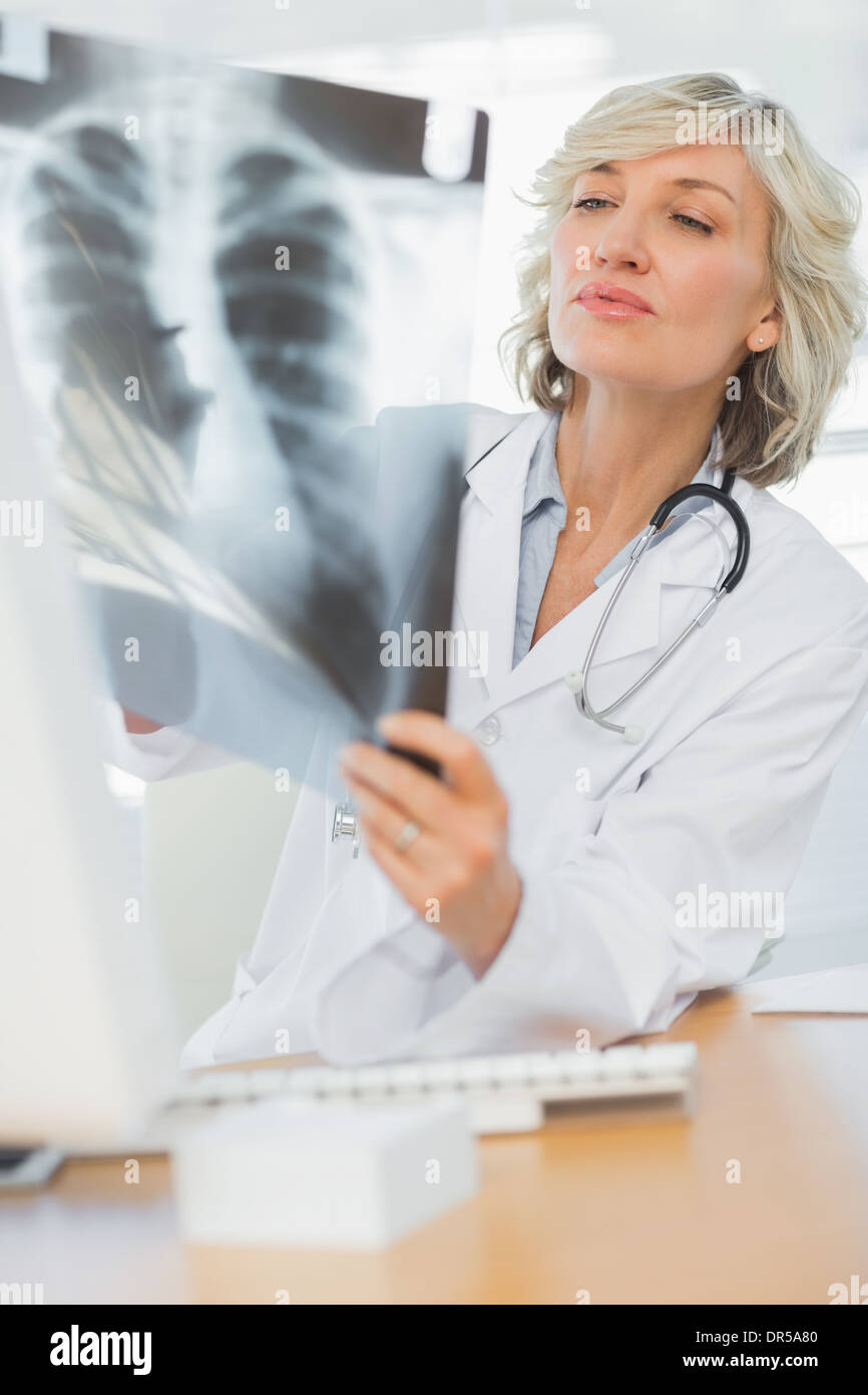 Serious female doctor hi-res stock photography and images - Alamy