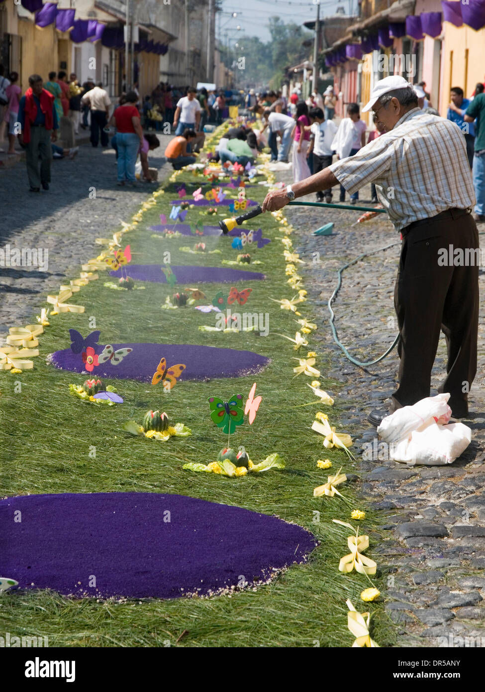 Guatemalan rug hi-res stock photography and images - Alamy