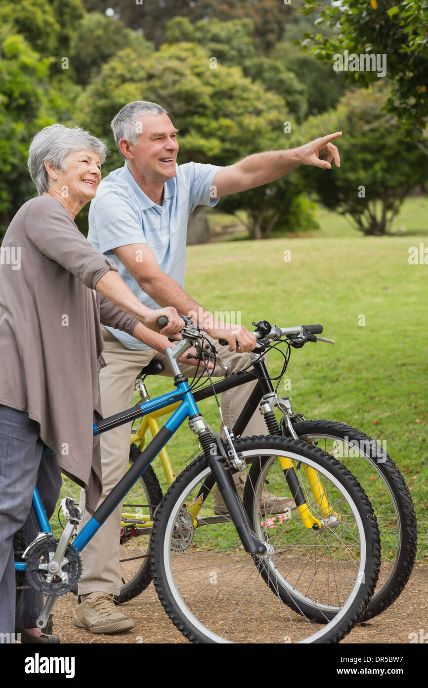 Countryside cycle ride hi-res stock photography and images - Alamy