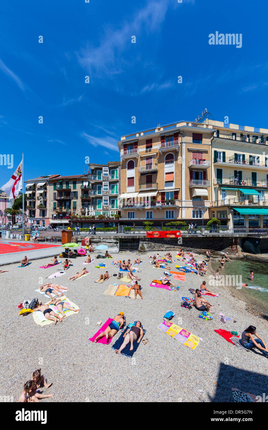 Promenade of rapallo hi-res stock photography and images - Alamy