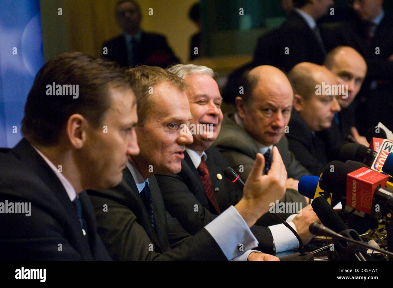 Dec 12, 2008 - Brussels, Belgium - Polish President LECH KACZYNSKI (R) and Polish Prime Minister ...