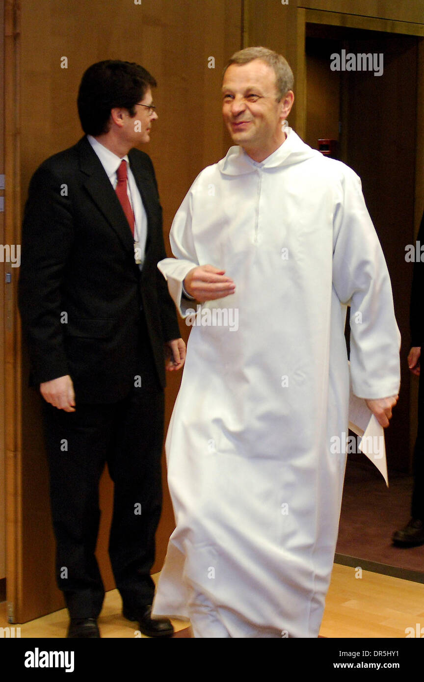 Dec 15, 2008 - Brussels, Belgium - The Prior of the Taize Community ...