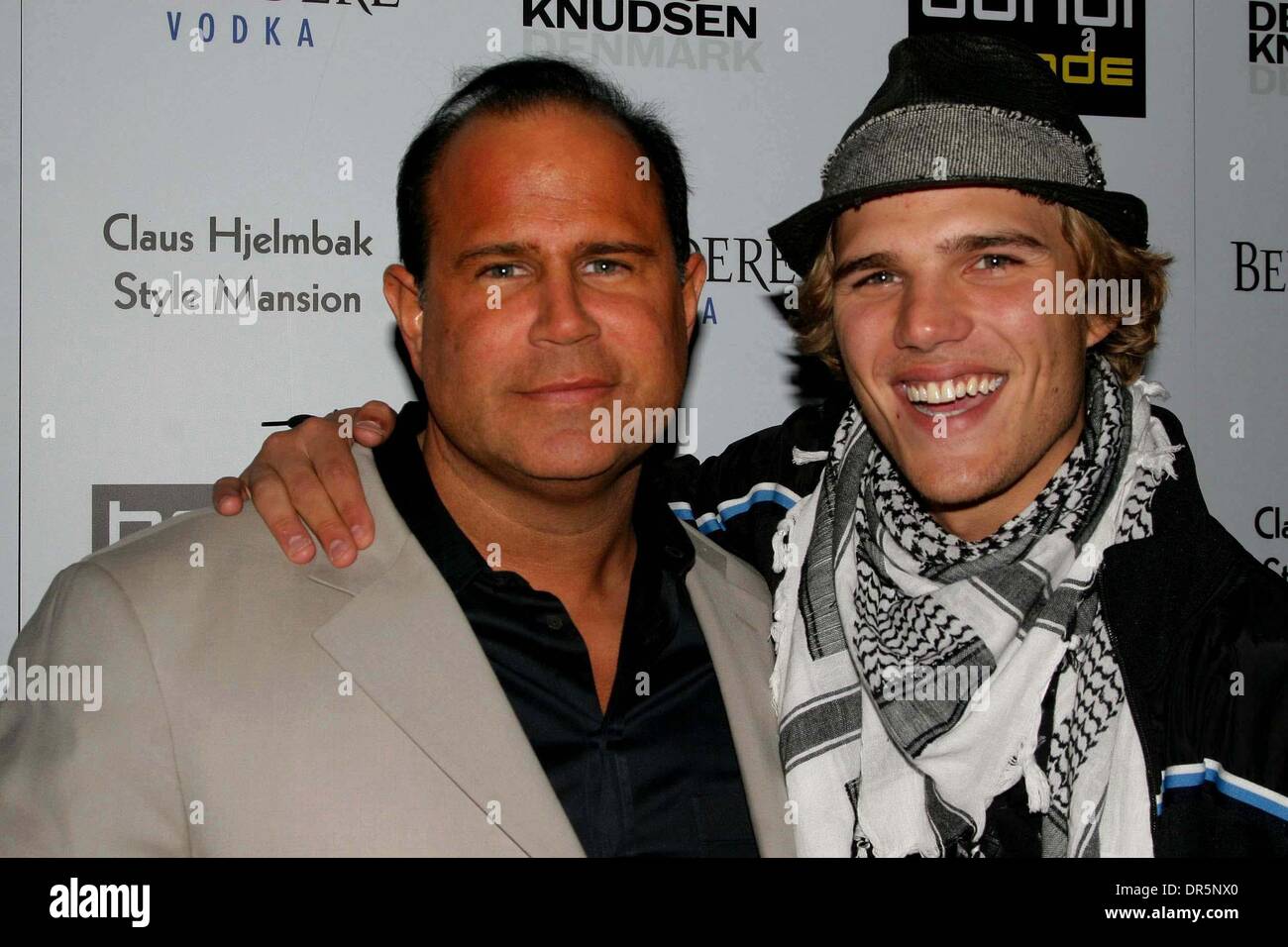 I14133CHW.''BONDI BLONDE'S'' STYLE MANSION INTERNATIONAL HOSTED BY KATY ...