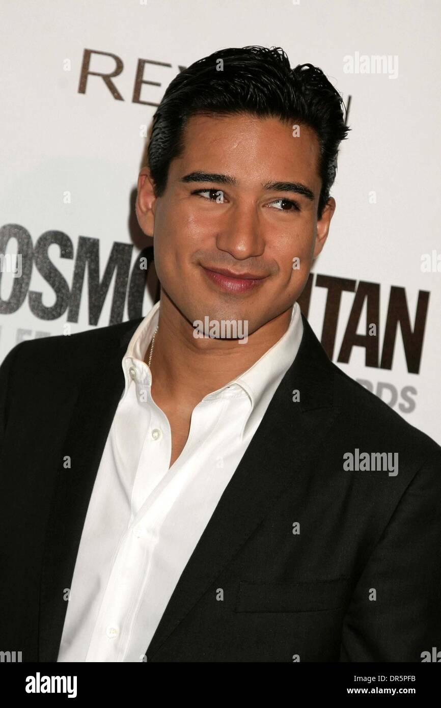 I14141CHW.COSMOPOLITAN MAGAZINE HONORS IT'S FUN FEARLESS MALES OF 2009 ...