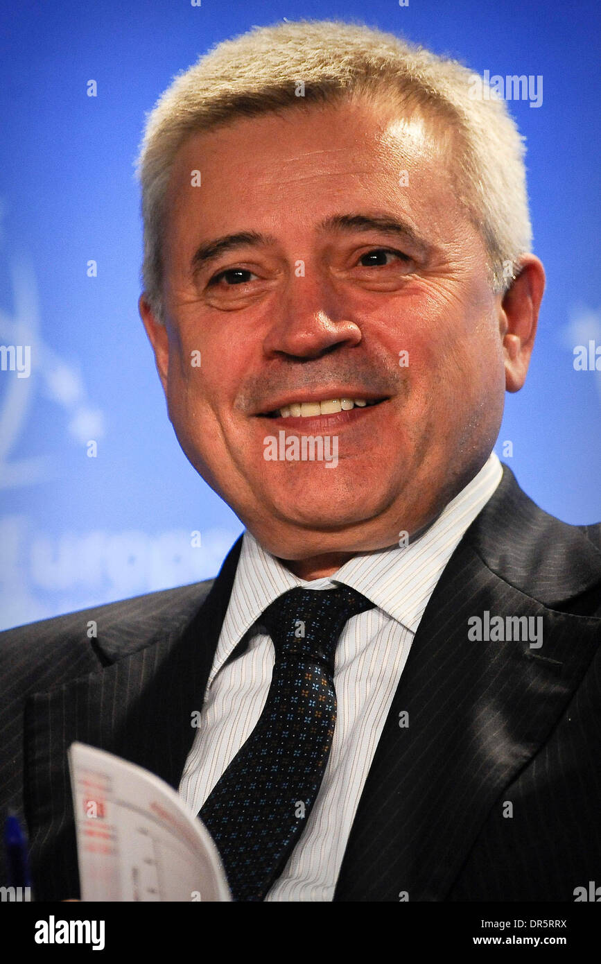 Lukoil president vagit alekperov hi-res stock photography and images ...