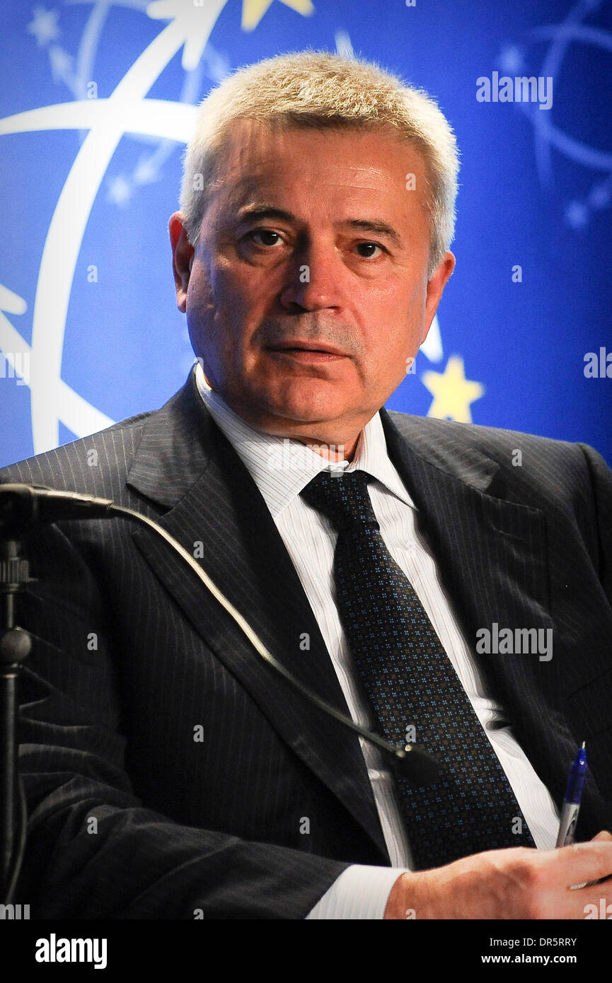 Lukoil president vagit alekperov hi-res stock photography and images ...