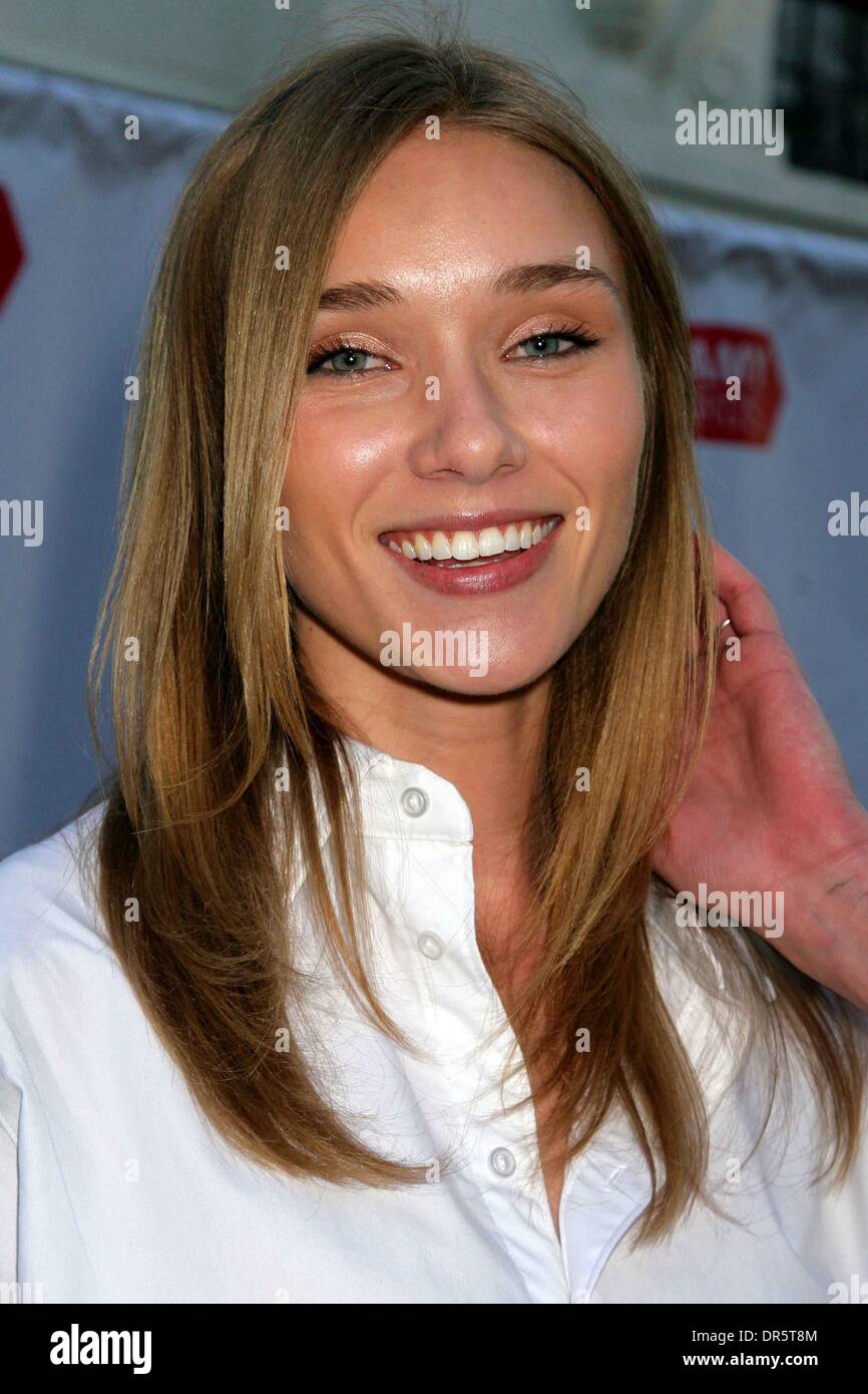 I14170CHW.Kodak And Episodic Presents The First Annual ''Streamy Awards ...