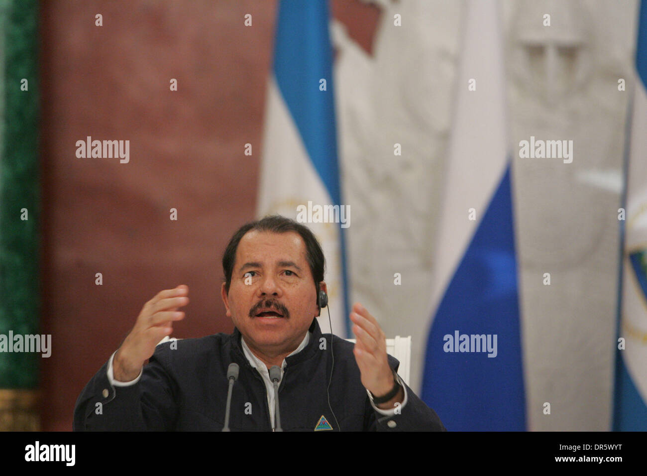 Dec 18, 2008 - Moscow, Russia - President of Nicaragua DANIEL ORTEGA (L ...