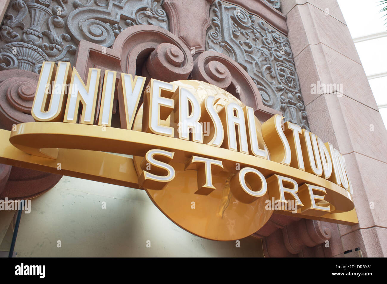 Universal studios store hi-res stock photography and images - Alamy
